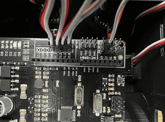 1KG Autonomous Sumo Robot Starter Kit User Guide using URC10