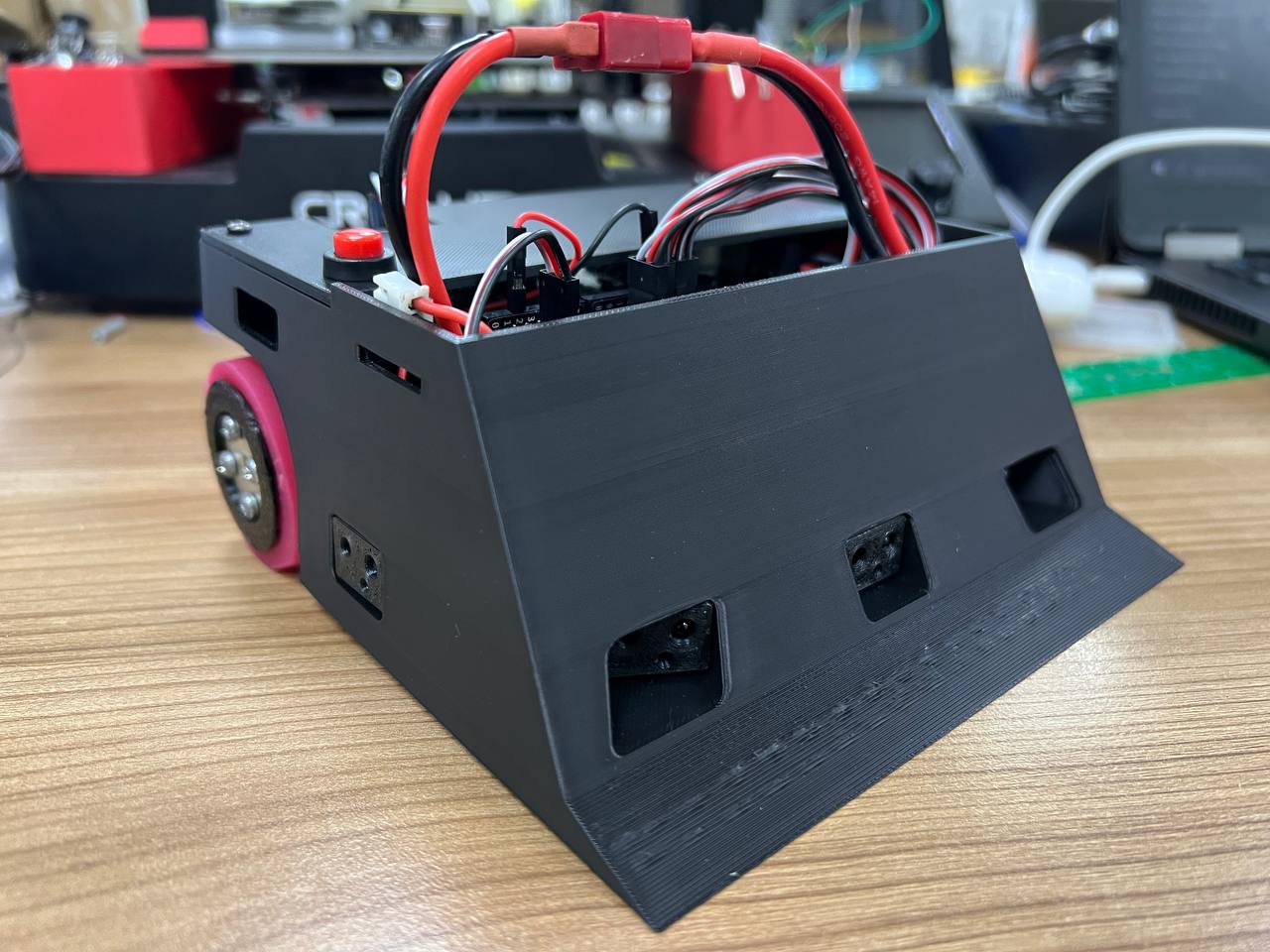 1KG Autonomous Sumo Robot Starter Kit User Guide using URC10