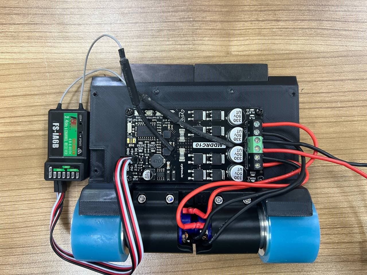 Assembly 1KG RC Sumo Robot Starter Kit User Guide using MDDRC10
