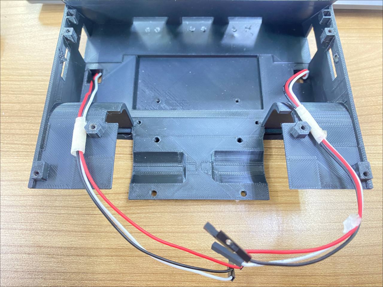 1KG Autonomous Sumo Robot Starter Kit User Guide using URC10