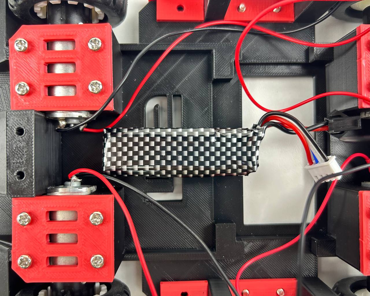 4 Wheel Robot Battle with SUMO:BIT