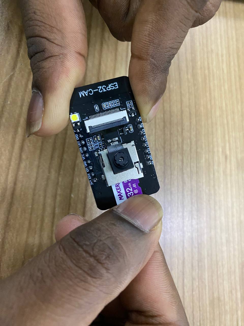 ESP32-CAM Based RGB Image Capture and Storage in BMP Format