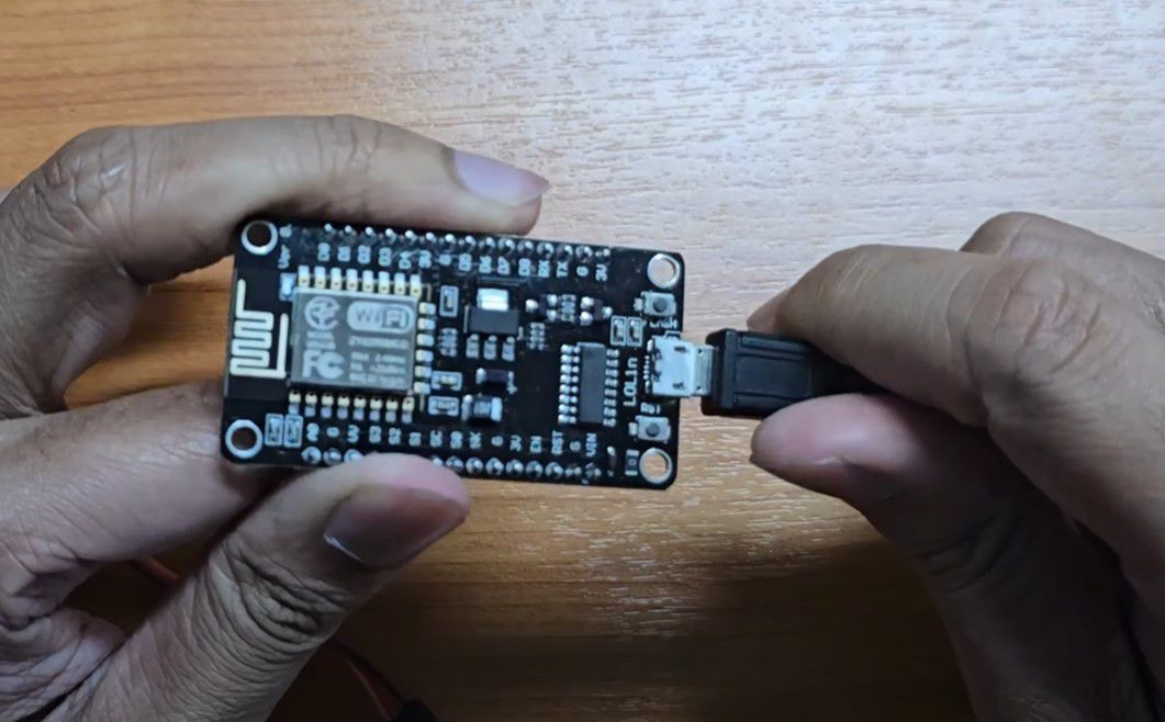 Home Assistant 2024 (EP.4)เชื่อมต่อกับ Nodemcu ESP8266 และ Sonoff Basic R2 ด้วย ESPHome