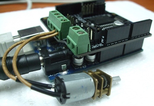 PROJECT 12 - SERIAL COMMUNICATION CONTROL DC MOTOR